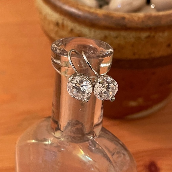 Stauer | Jewelry | Stauer Diamondaura Earrings | Poshmark